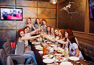 Albufeira Hen Do: The Ultimate Guide to Algarve Weekends