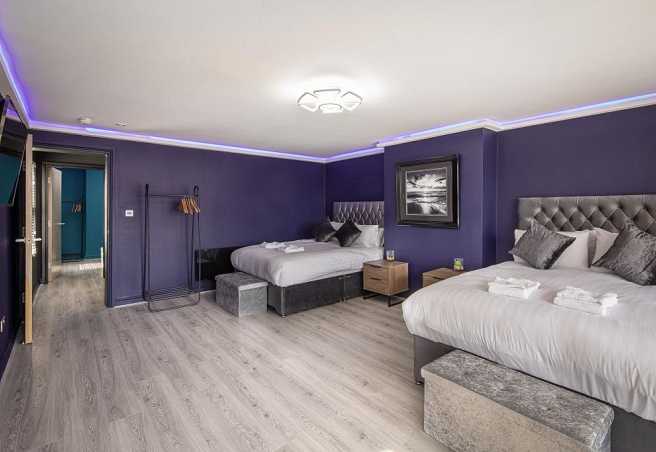 Hen Accommodation | Hen Party Houses | Hen Apartments